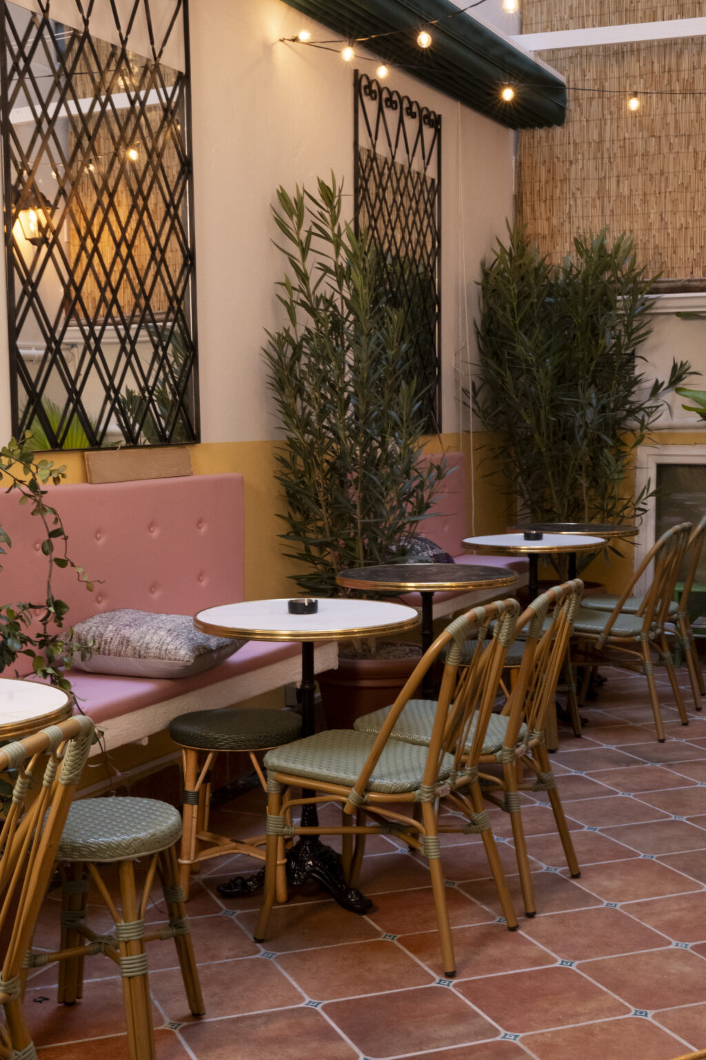 Hôtel du Temps l Book a room in Madrid